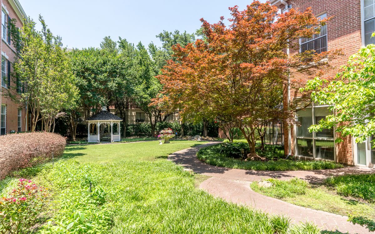 Caruth Haven Court (UPDATED) - Get Pricing, See 33 Photos, Read Reviews ...