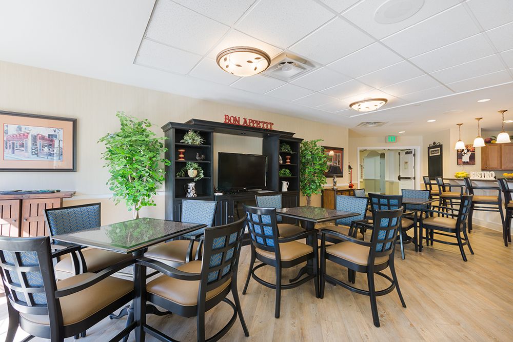 Crestview Senior Living (UPDATED) - Get Pricing, See 36 Photos & See ...
