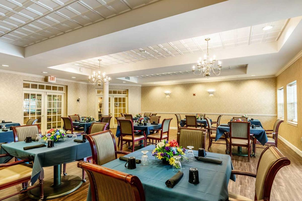 Clarks Summit Senior Living (UPDATED) - Get Pricing, See 17 Photos ...