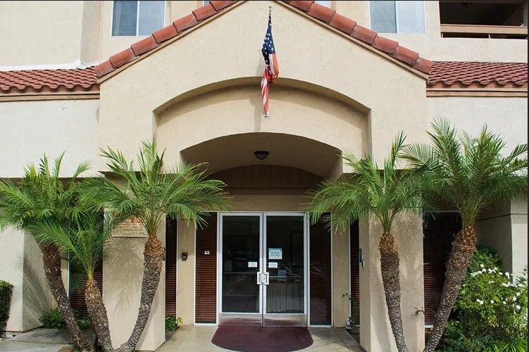 Anaheim Crown Plaza (UPDATED) - Get Pricing & See 16 Photos in Anaheim, CA