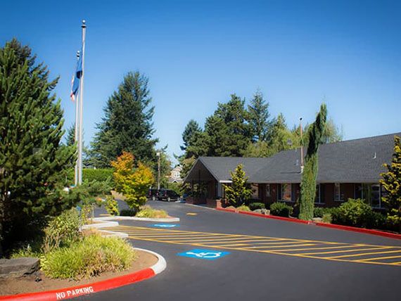 Avamere Crestview Of Portland (UPDATED) - Get Pricing & 10 Photos in ...