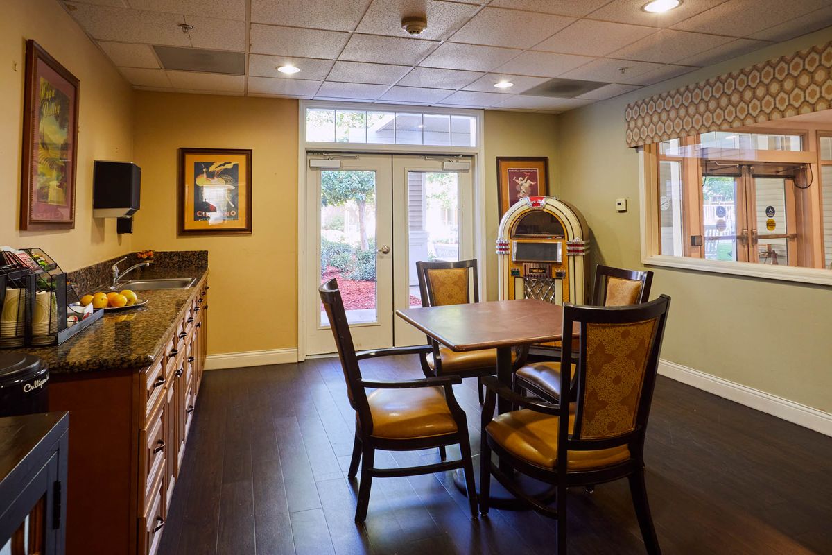 Discovery Commons Raincross (UPDATED) - Get Pricing, See 34 Photos ...