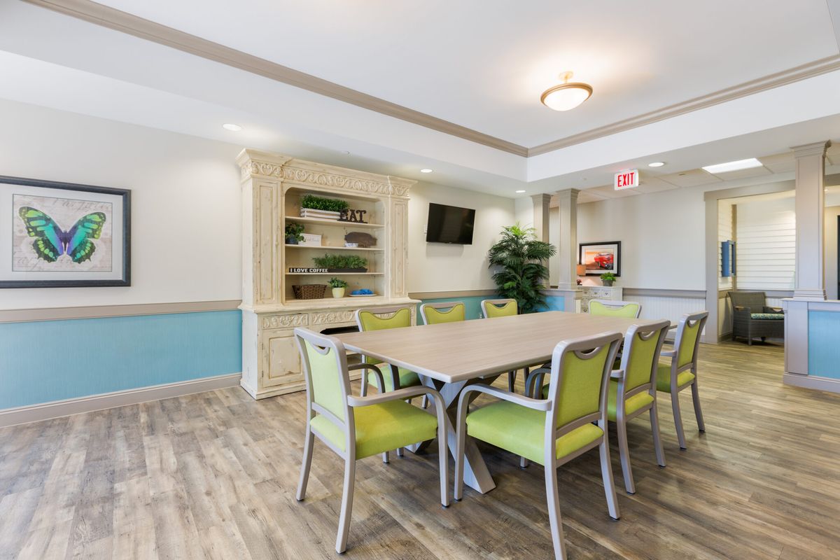 The Enclave at Gilbert Senior Living (UPDATED) - Get Pricing & See 25 ...