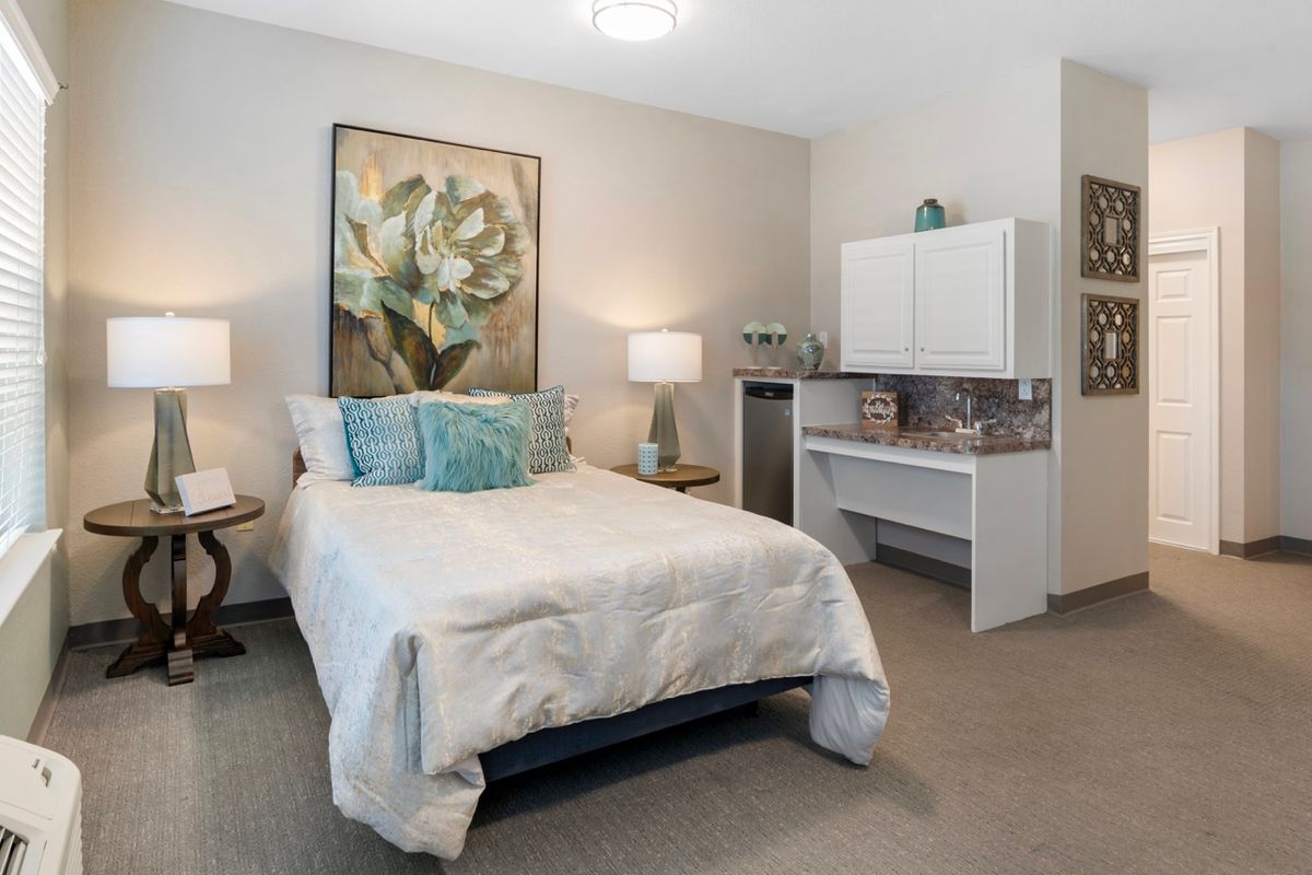 Bedford Estates Senior Living (UPDATED) - Get Pricing & See 16 Photos ...