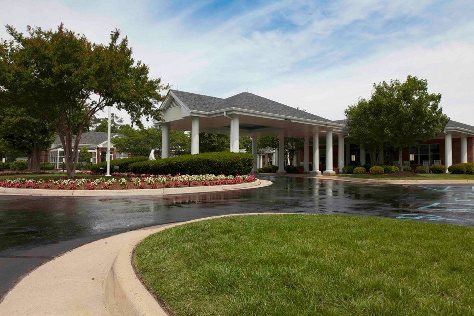 The 13 Best Assisted Living Facilities in Virginia Beach, VA | Seniorly