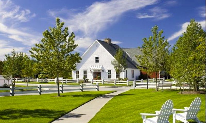 The 15 Best Active Adult Communities (55+) in Massachusetts | Seniorly