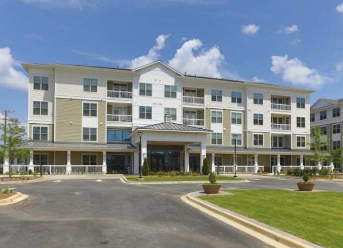 The 4 Best Active Adult Communities (55+) in Greenville, SC | Seniorly