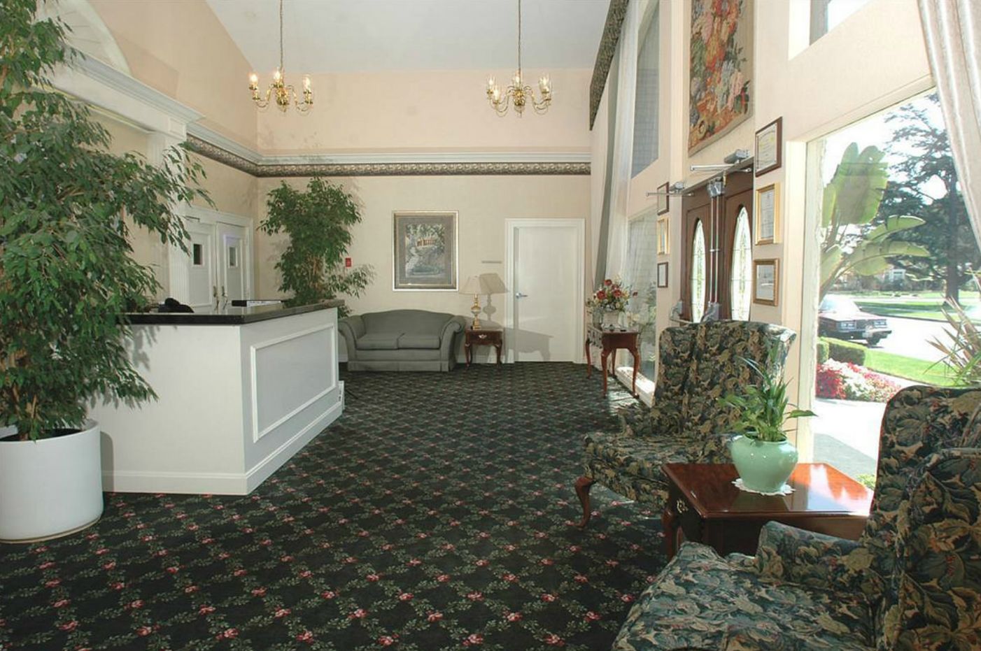 Brittany House (UPDATED) - Get Pricing & See 11 Photos in Long Beach, CA