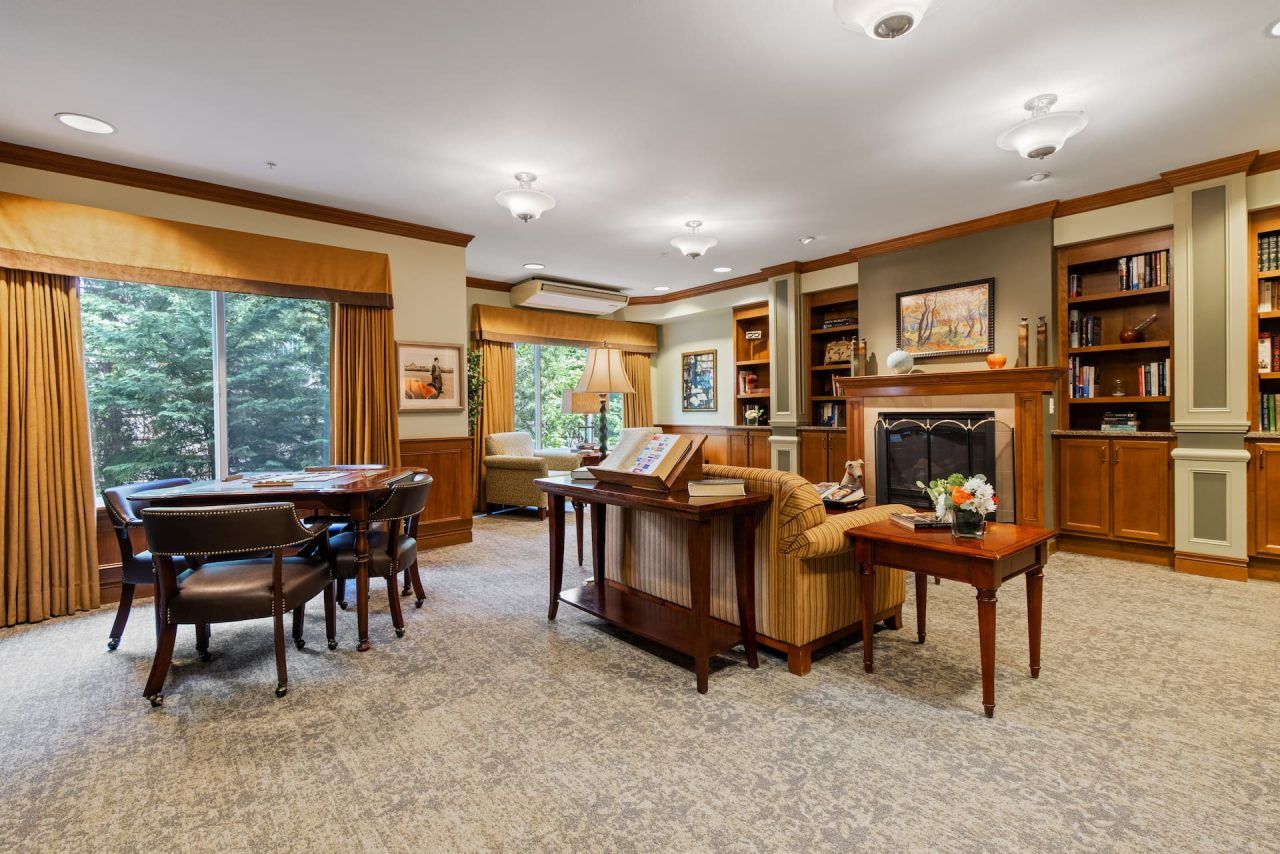 Evergreen Court - Get Pricing & See 11 Photos in Bellevue, WA