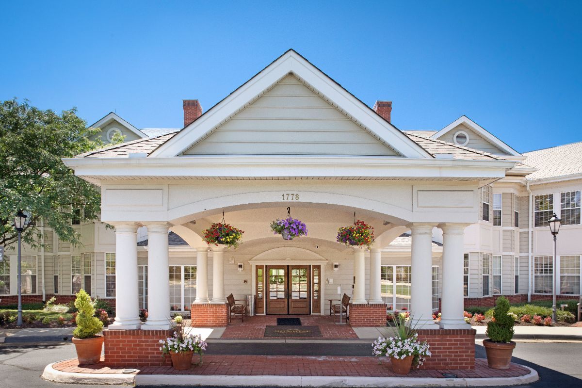 The Kensington Reston (UPDATED) - Get Pricing, See 5 Photos & Read ...