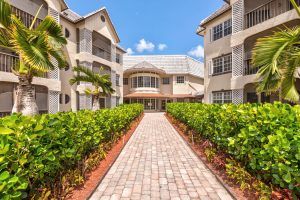 Veranda Club (UPDATED) - Get Pricing, See 58 Photos, Read Reviews & See ...