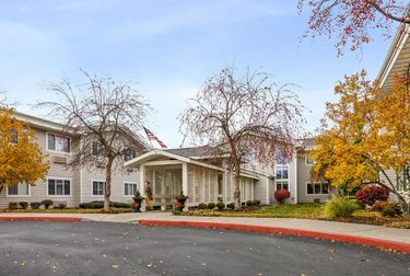 Trustwell Living at Ridgeview Place (UPDATED) - Get Pricing, See 21 ...