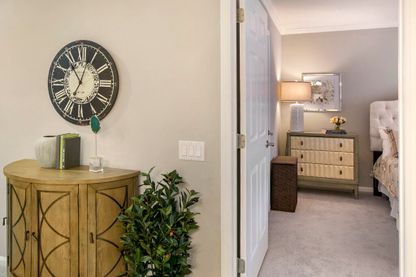Laurel Circle (UPDATED) - Get Pricing, See 53 Photos & See Floor Plans ...
