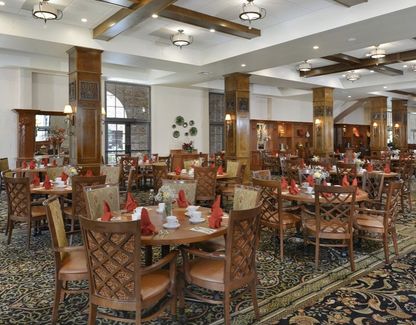 Kingsley Manor (UPDATED) - Get Pricing & See 7 Photos in Los Angeles, CA