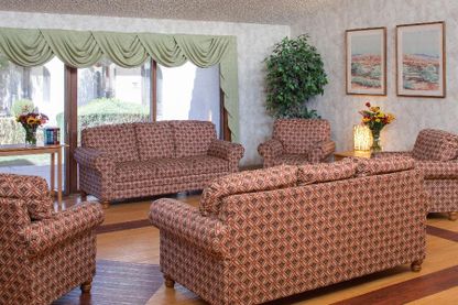 Mission Arch Center (UPDATED) - Get Pricing & See 5 Photos in Roswell, NM