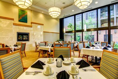 Laclede Groves (UPDATED) - Get Pricing & See 60 Photos in St. Louis, MO