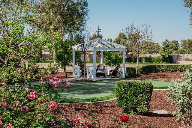 The 20 Best Assisted Living Facilities in Irvine, CA | Seniorly