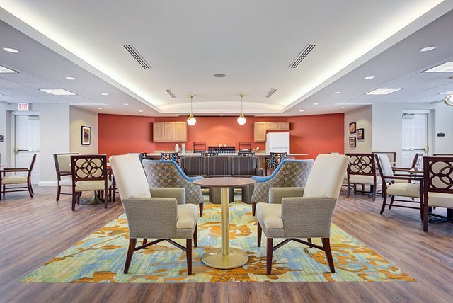 Amazing Grace Senior Living - Pricing, 64 Photos & Amenities in Chicago ...