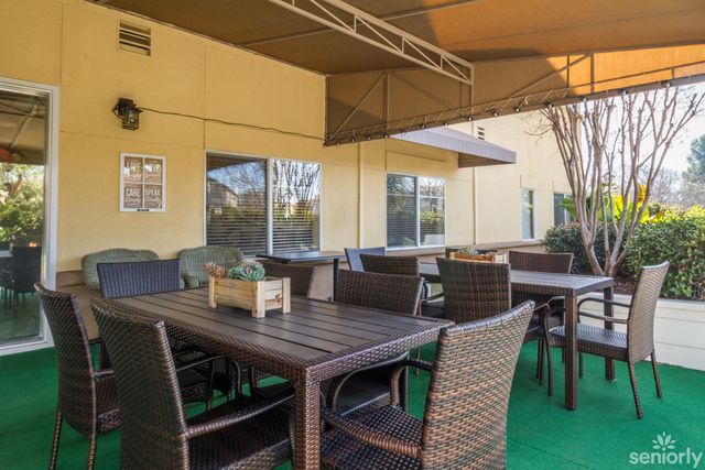 Carlton Senior Living San Jose - Pricing, Photos & Amenities in San ...