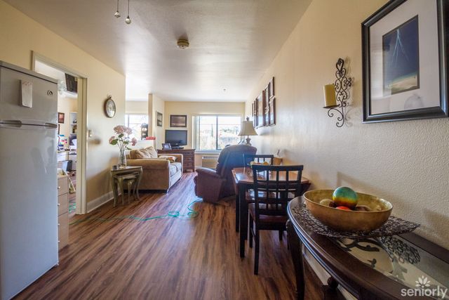 Carlton Senior Living San Jose - Pricing, Photos & Amenities in San ...