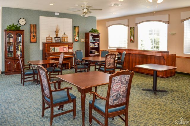 Regency Place - Pricing, Photos & Amenities in Sacramento, CA - Seniorly