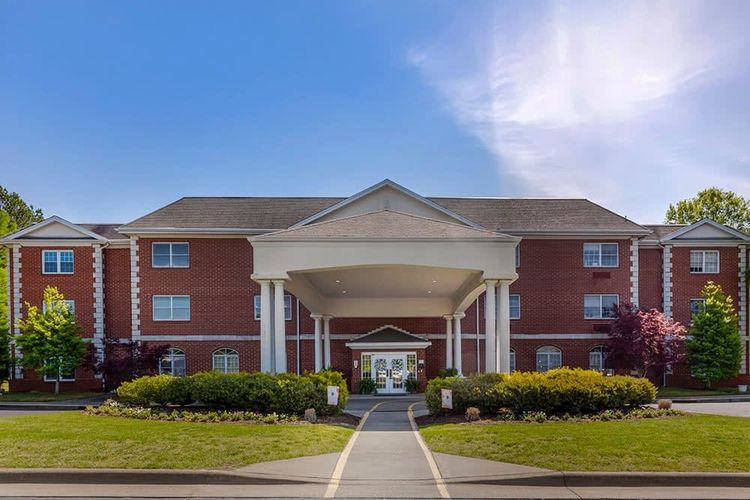 The 20 Best Assisted Living Facilities in Durham County, NC | Seniorly