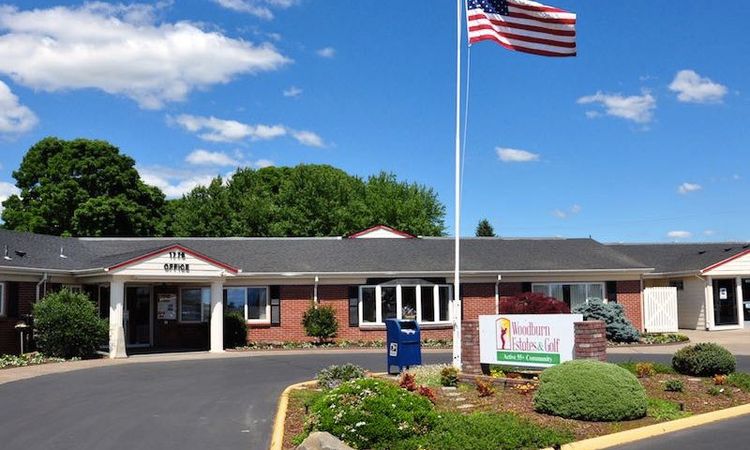 Woodburn Estates & Golf - Get Pricing, Photos & Amenities in Woodburn ...