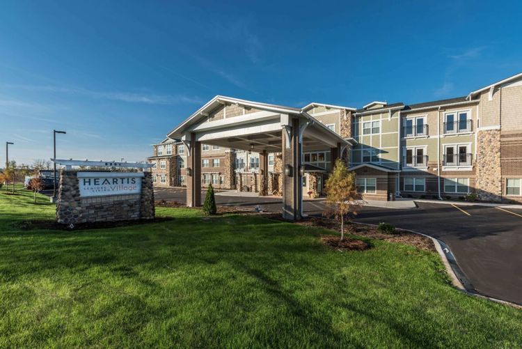 The 14 Best Assisted Living Facilities in Peoria, IL | Seniorly