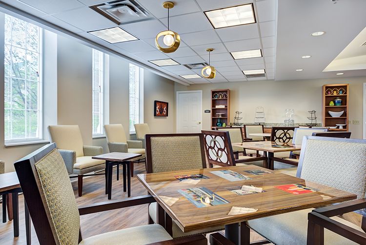 Amazing Grace Senior Living - Pricing, 64 Photos & Amenities in Chicago ...