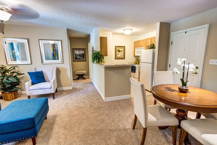 The 12 Best Independent Living Communities in Arlington, TX | Seniorly