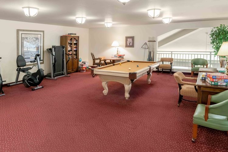 Devonshire Estates - Pricing, Photos and Floor Plans in Lenox, MA