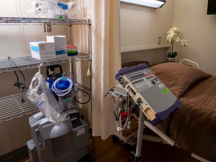 Somerset Subacute Rehab (UPDATED) - Get Pricing & See 10 Photos in El ...