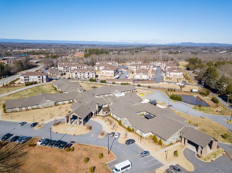 Oakview Park (UPDATED) - Get Pricing, See 51 Photos & See Floor Plans ...