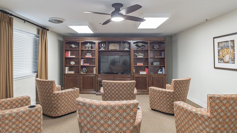 Holiday Indigo Pines (UPDATED) - Get Pricing, See 49 Photos & See Floor ...