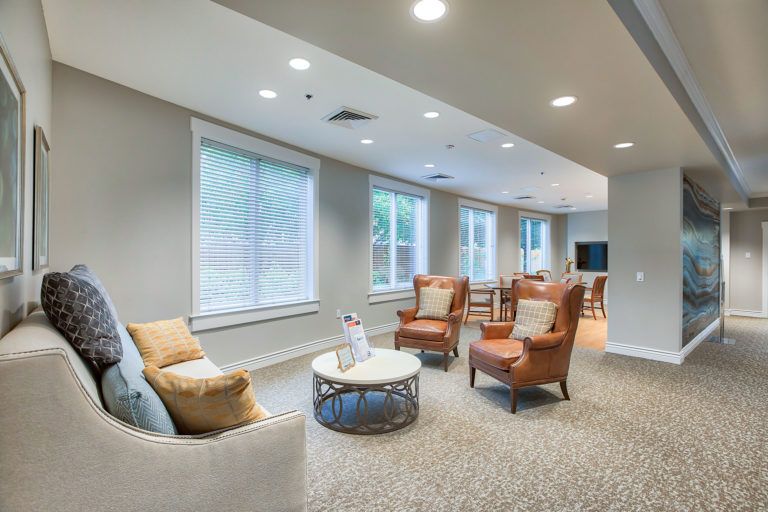 Lakewood Reserve Senior Living (UPDATED) - Get Pricing & See 28 Photos ...