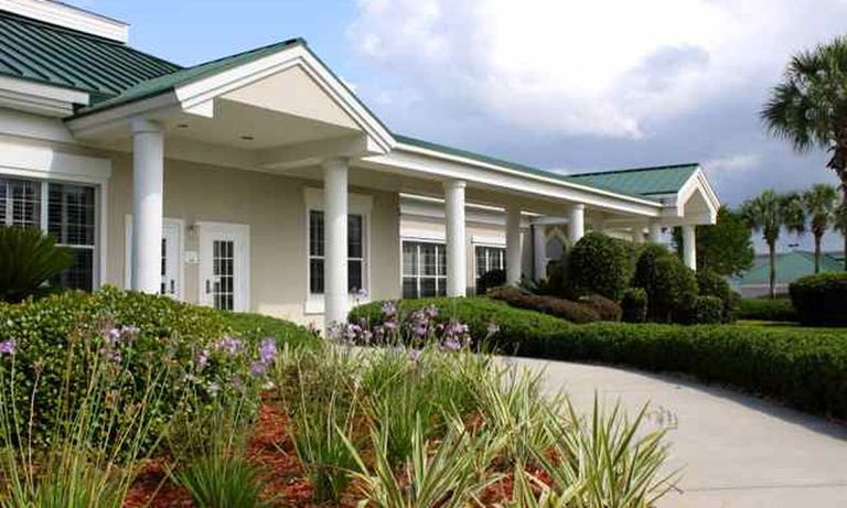 Stonecrest (UPDATED) - Get Pricing & See 6 Photos in Summerfield, FL