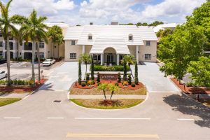 Veranda Club (UPDATED) - Get Pricing, See 58 Photos, Read Reviews & See ...