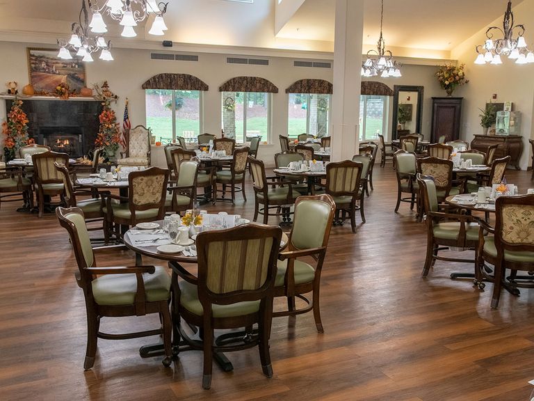 Jordan Oaks - Pricing, Photos and Floor Plans in Cary, NC | Seniorly Jordan Oaks - Pricing, Photos and Floor Plans in Cary, NC | Seniorly
