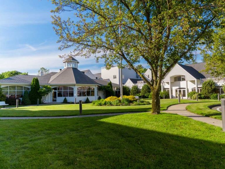 Pomperaug Woods - Pricing, Photos and Floor Plans in Southbury, CT ...