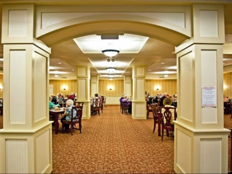 Primrose Retirement Community Of Kansas City - Pricing, Photos and ...