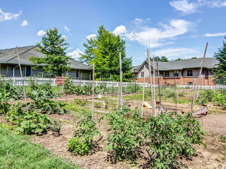 Laclede Groves - Pricing, Photos and Floor Plans in St. Louis, MO ...