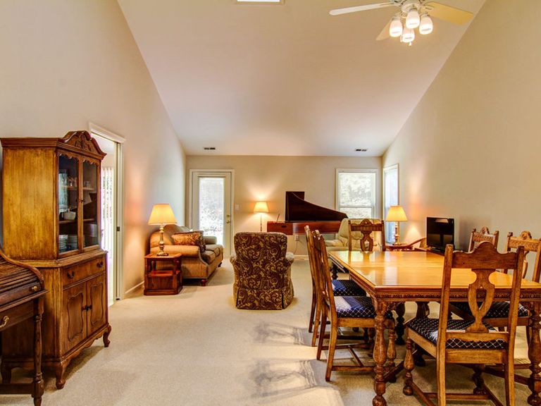 Laclede Groves - Pricing, Photos and Floor Plans in St. Louis, MO ...