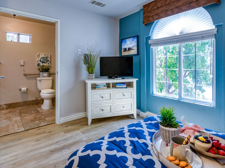 Pacifica Senior Living South Coast - Pricing, Photos and Floor Plans in ...