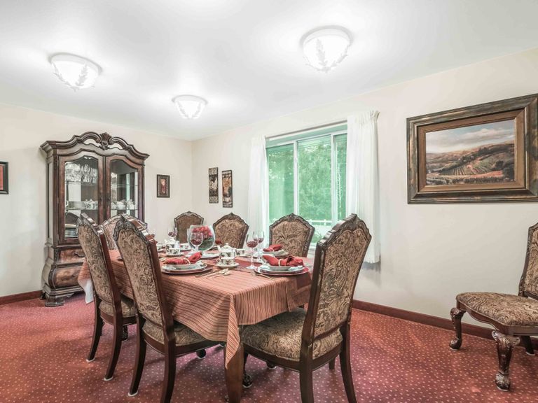 Maple Suites - Pricing, Photos and Floor Plans in Dover, NH | Seniorly