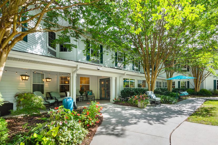 The 20 Best Assisted Living Facilities in Asheville, NC | Seniorly