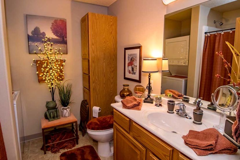 Edgewood Fargo Senior Living - Pricing, Photos & Amenities in Fargo, ND ...