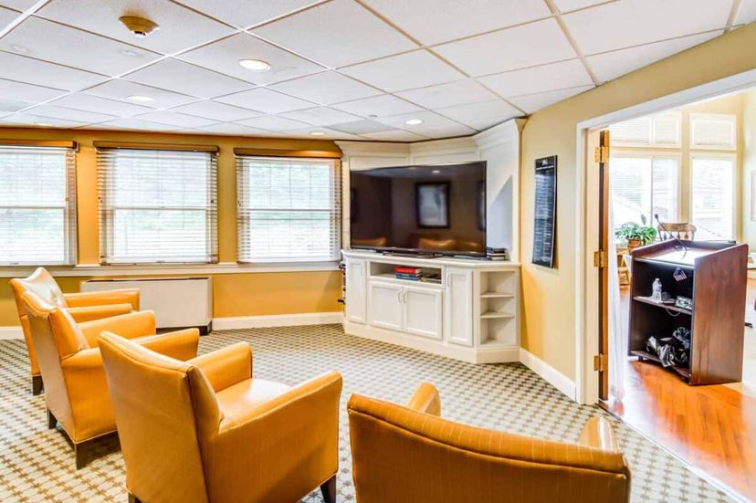 The Pines Of Mount Lebanon - Pricing, Photos & Amenities in Pittsburgh ...