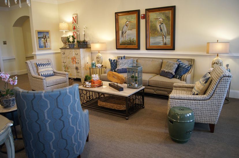 Assisted Living Cost & Reviews | Senior Living Advisors | Seniorly