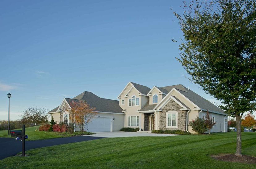 Bethany Village - Get Pricing, Photos & Amenities in Mechanicsburg, PA ...