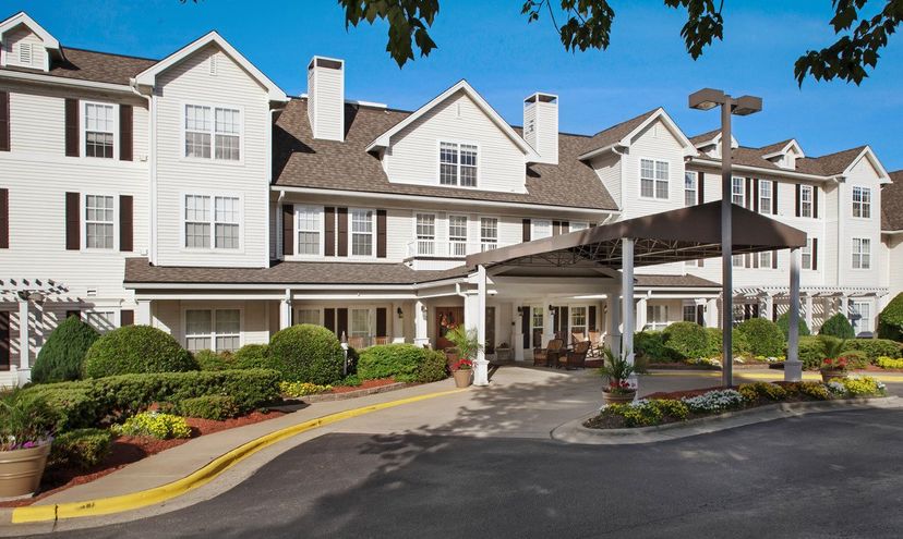 The 20 Best Assisted Living Facilities in Raleigh, NC | Seniorly